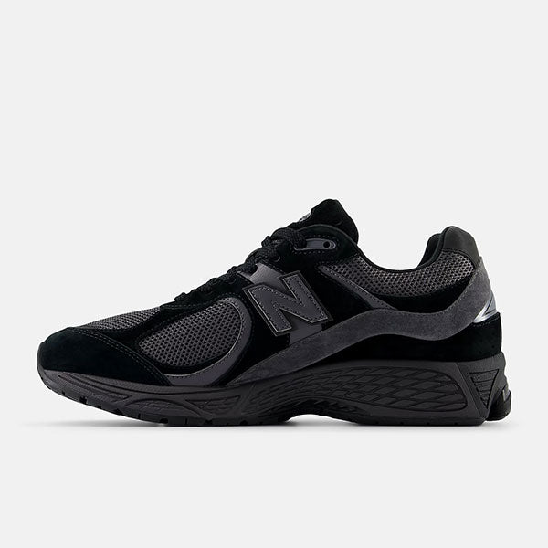 New Balance 2002R Black/Magnet – Xtreme Boardshop (XBUSA.COM)